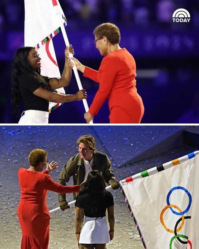 Simone Biles held the Olympic flag in Paris after the official handover ...