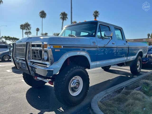 Me n the GangThe School Bus is back in season Junior Ford F Ranger XLT ...