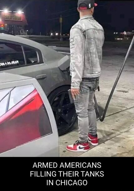 ARMED AMERICANS FILLING THEIR TANKS IN CHICAGO - America’s best pics ...