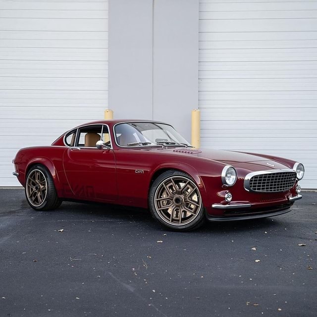 1964 Volvo P1800 restomod by @cyanracing How good does this car look ...