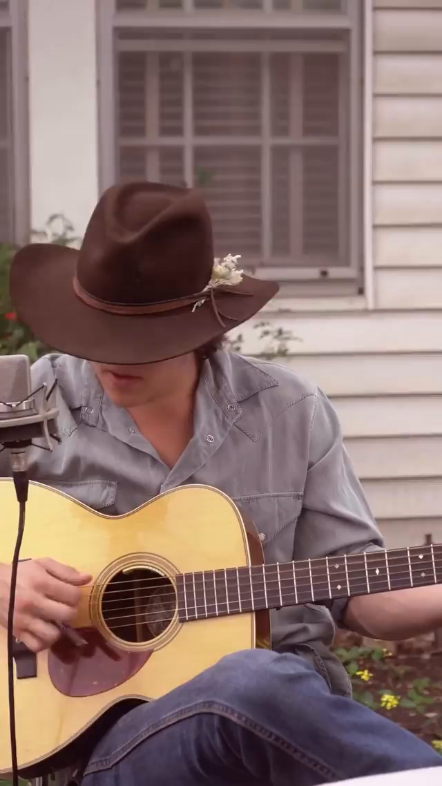 @coleman.jennings covering “Cowpoke” by @colterwall 👌🏻 🎥: Coleman ...
